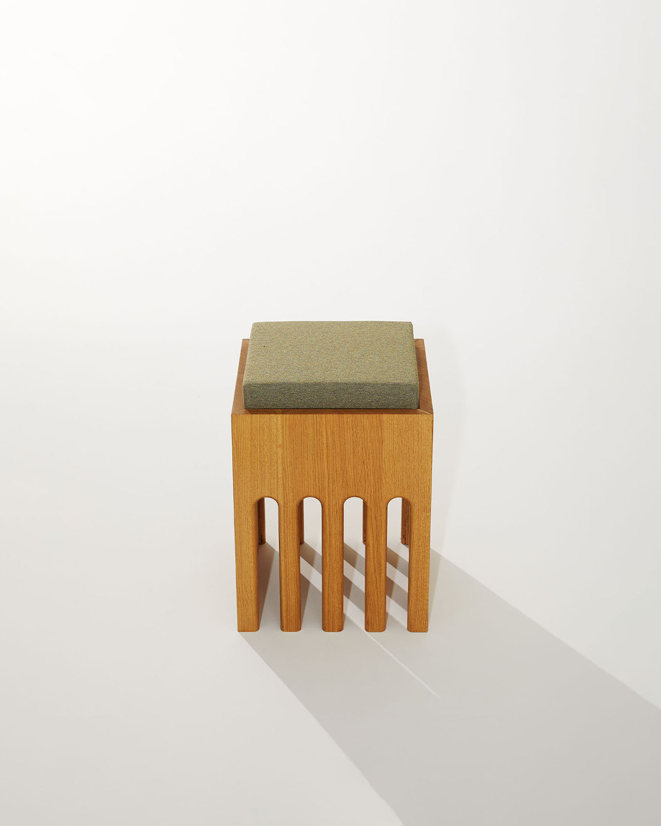 ZEHNFINGER Stool — Heilig Objects